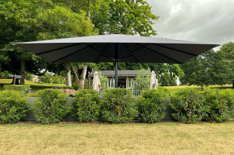 Giant Commercial and Garden Parasols